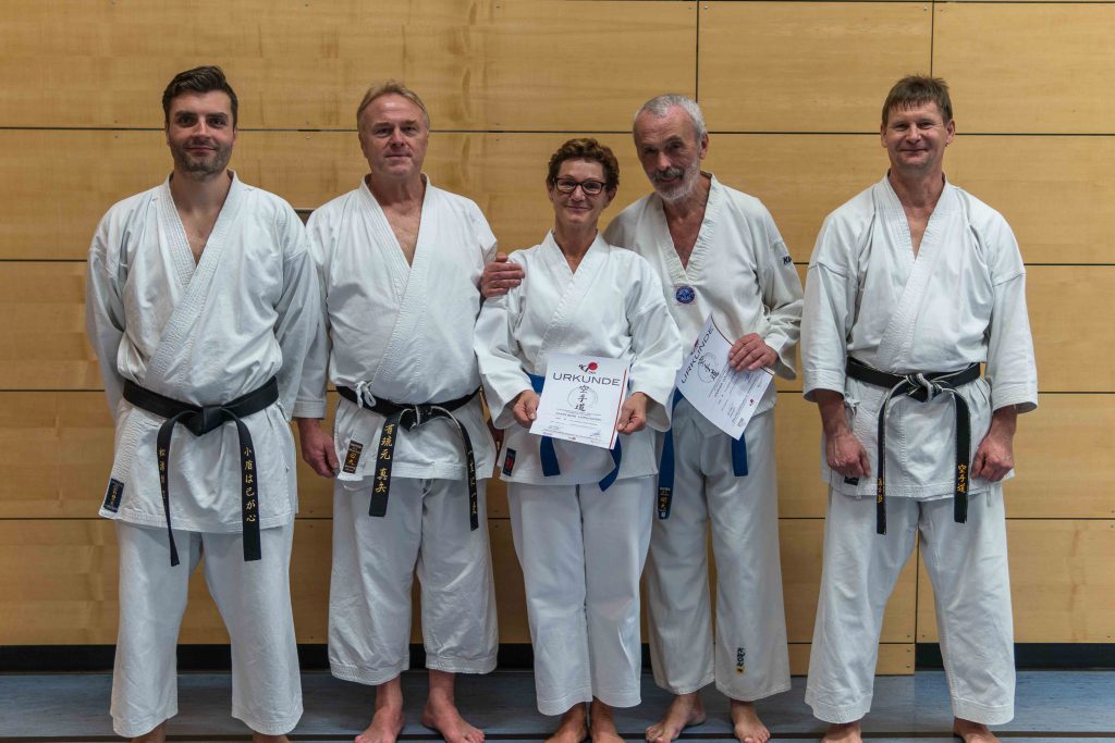 Prüfung zum 2. Blaugurt beim Karate Dörfles-Esbach – Karatepower.de